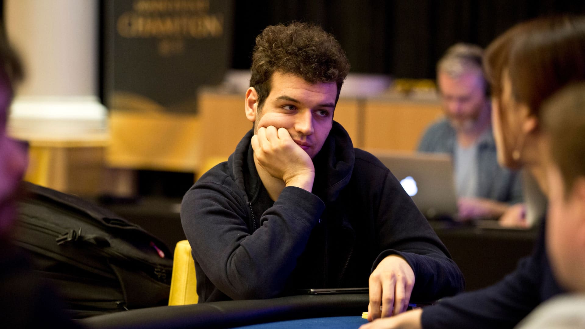 The Virtual Rail: High Roller Club News - Addamo Bags a Brace; Gostisa ...